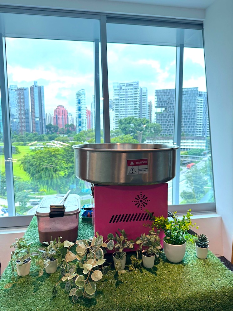 Best Live Food Stations in Singapore 2025 | Carnival People